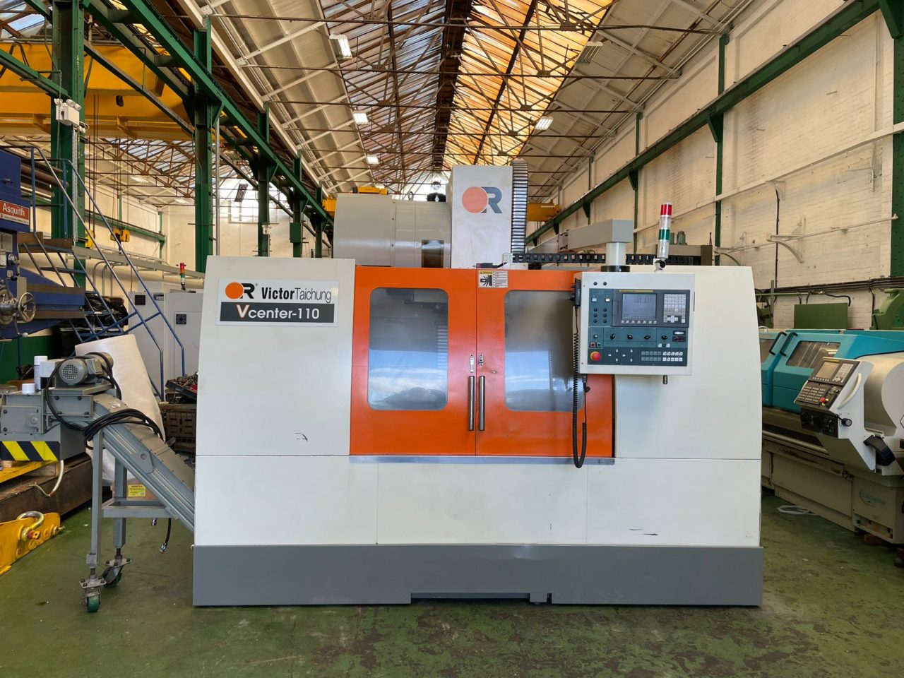 VICTOR Vturn II-26 CNC Lathe with Fanuc 0i-TB Control. Year 2006 - GM ...