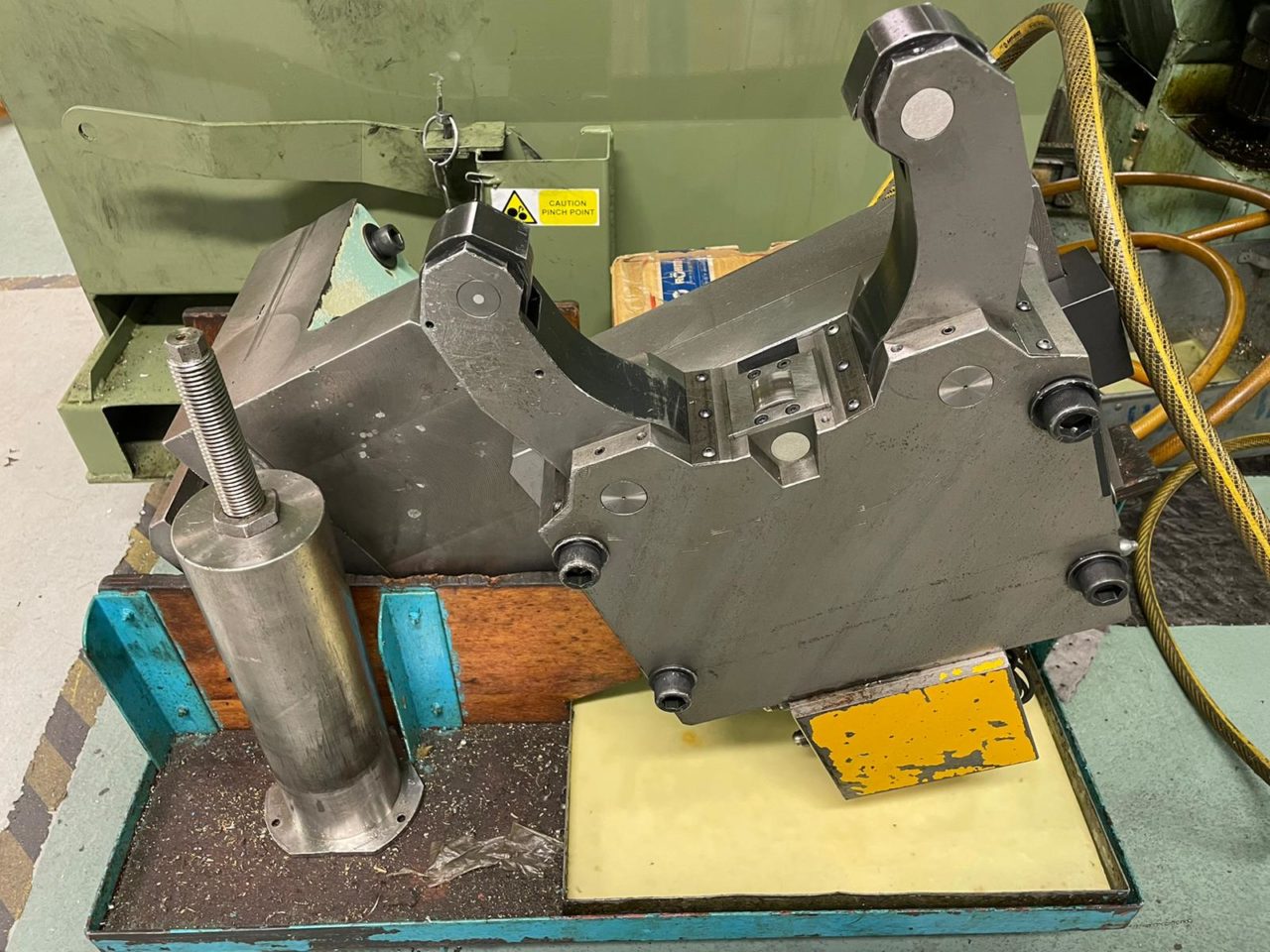 VICTOR Vturn 36 CNC Lathe with Fanuc OT Control. Year 1994 - GM CNC LTD ...