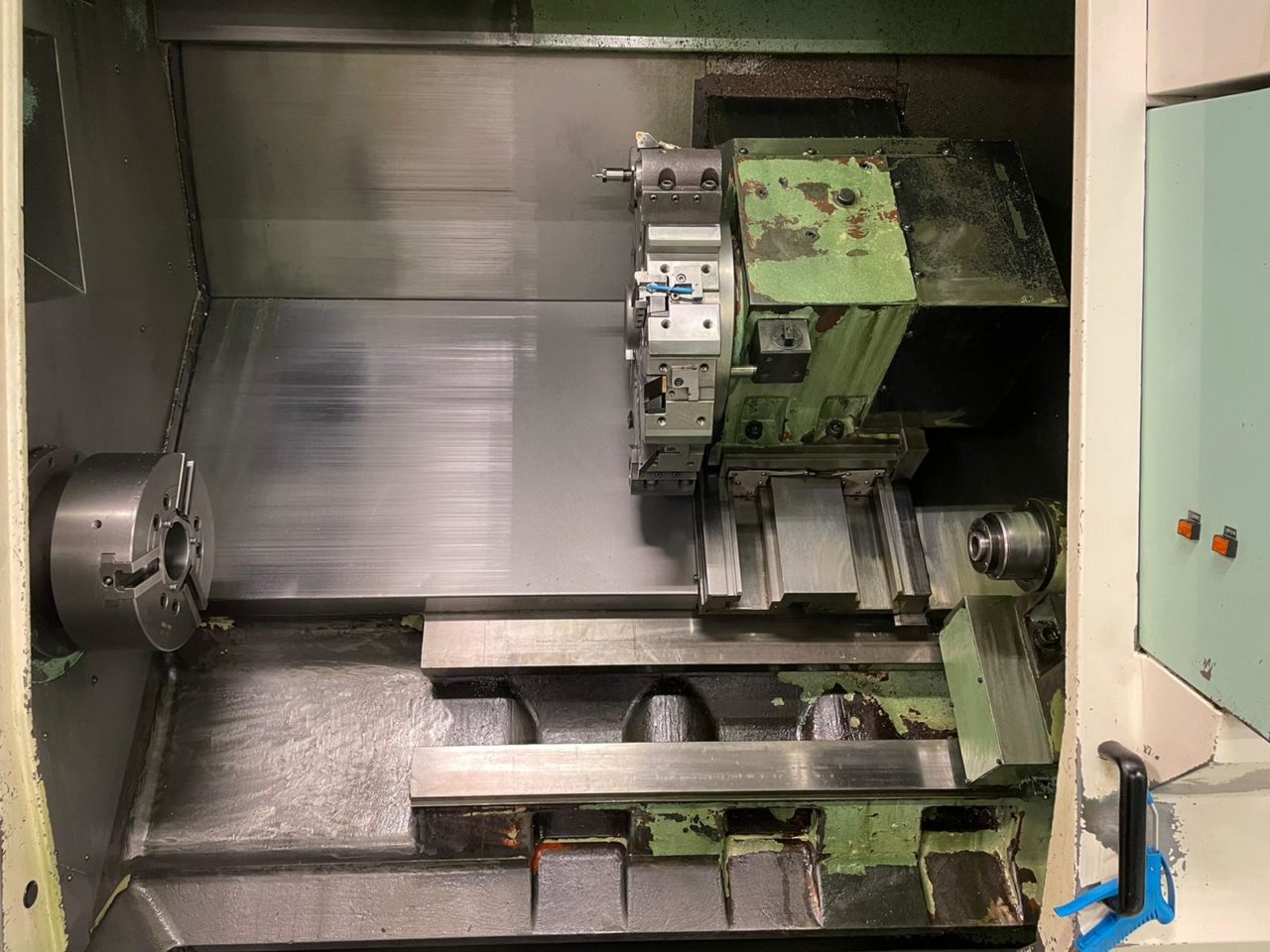 VICTOR Vturn 36 CNC Lathe with Fanuc OT Control. Year 1994 - GM CNC LTD ...