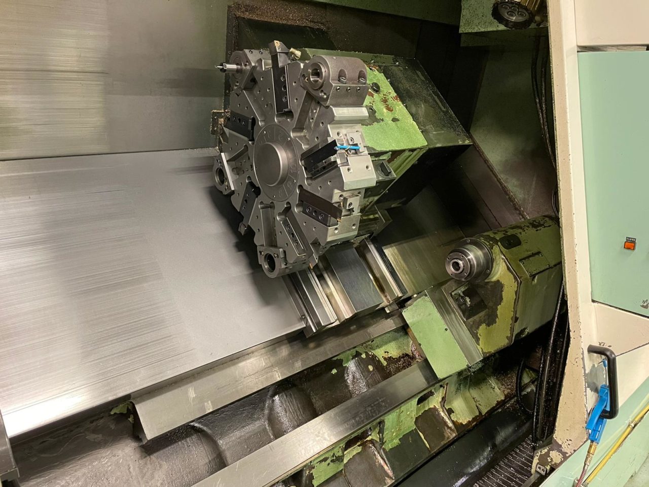 VICTOR Vturn 36 CNC Lathe with Fanuc OT Control. Year 1994 - GM CNC LTD ...