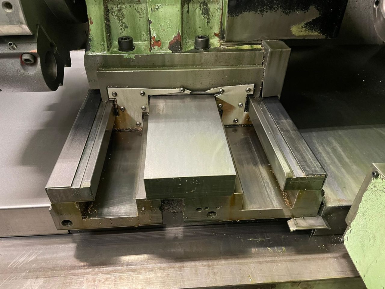 VICTOR Vturn 36 CNC Lathe with Fanuc OT Control. Year 1994 - GM CNC LTD ...